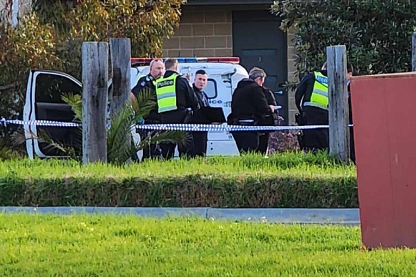 Man remanded over Pt Cook stabbing - bay 93.9