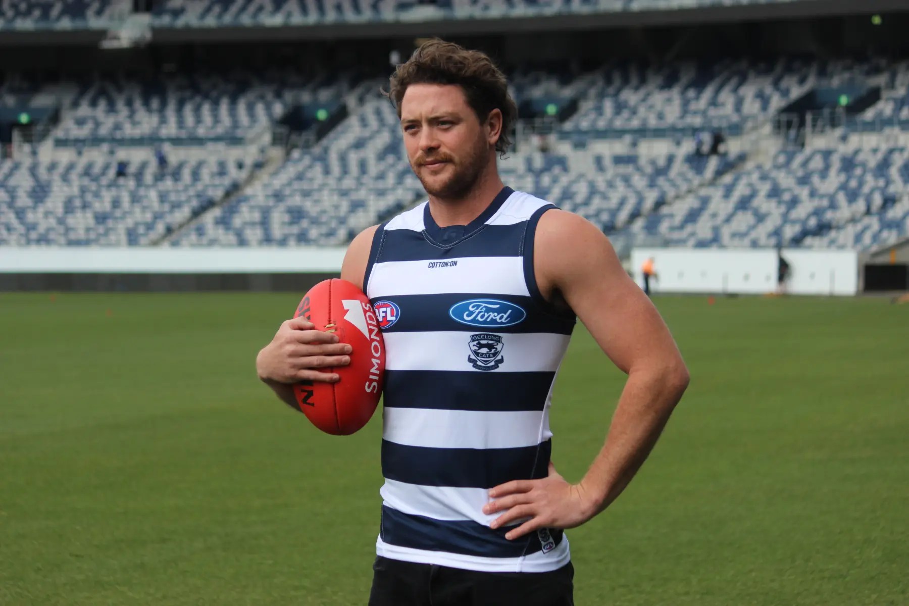 Trouble for former AFL star - bay 93.9