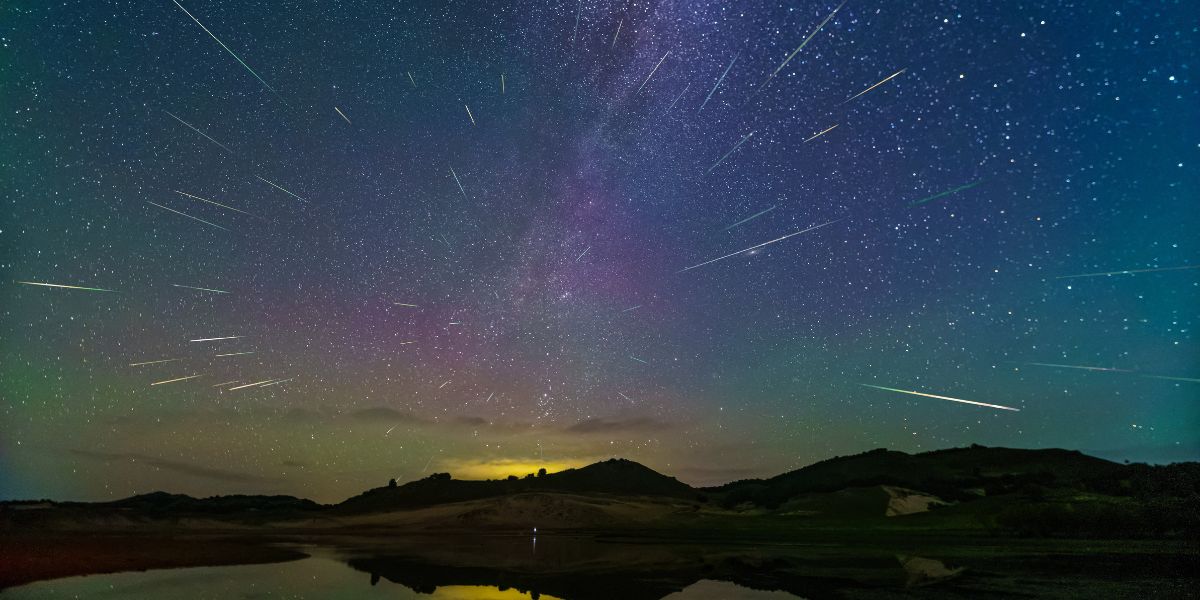 How to View The Perseid Meteor Shower in Australia - bay 93.9
