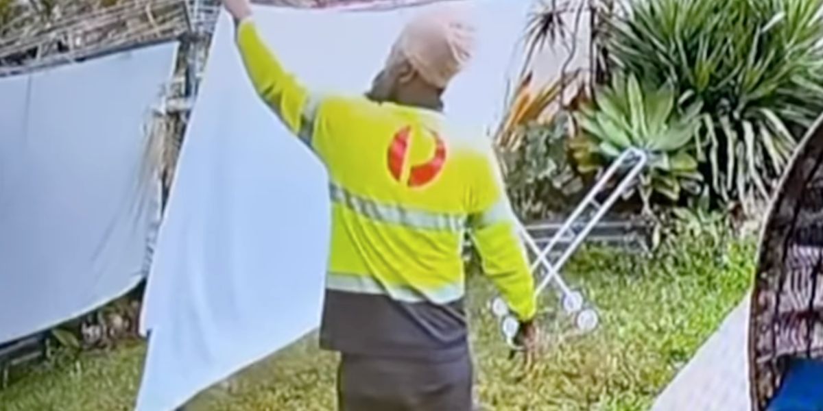 Aussie Postman Goes Viral After “One in a Million” Act of Kindness ...